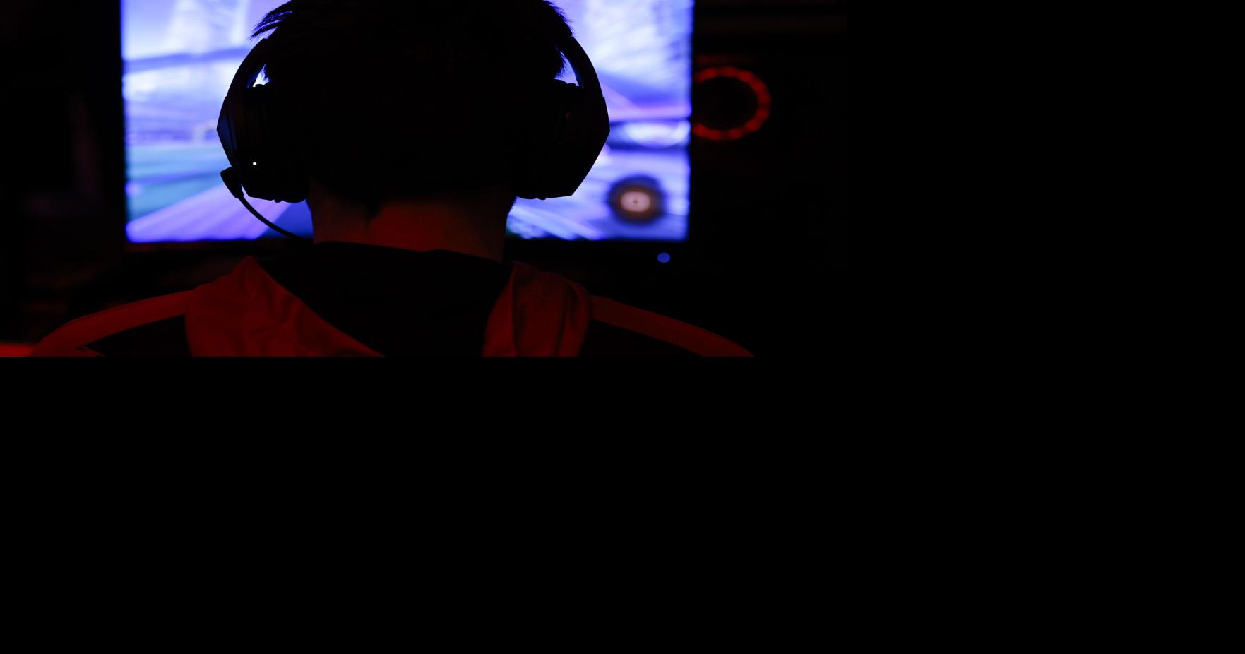 UW-Madison, Edgewood College students in esports league | Education ...