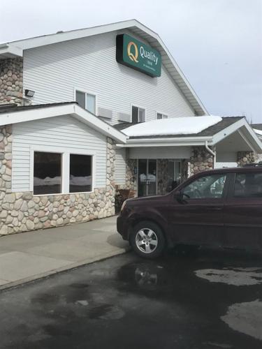 Quality Inn purchased by Town Pump | News | carboncountynews.com
