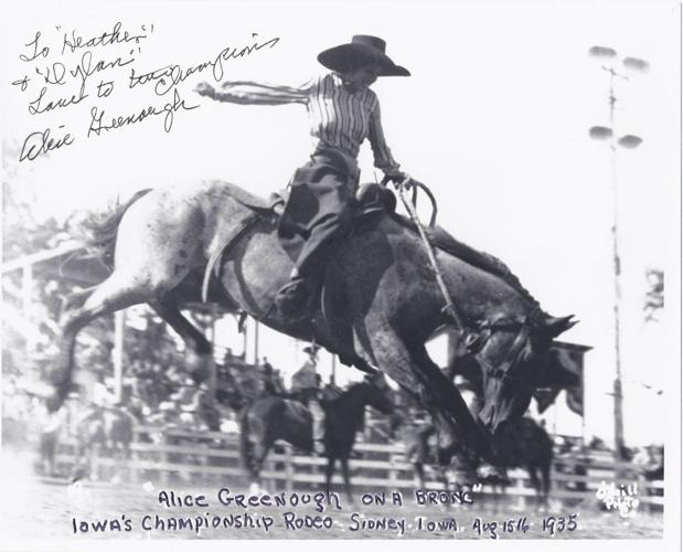 COWGIRL SHOWDOWN: NEW EVENT IN RED LODGE | News | carboncountynews.com