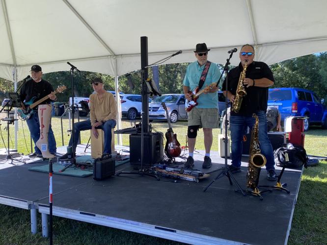 CedarFest attracts thousands of happy visitors to Boathouse Creek Park ...