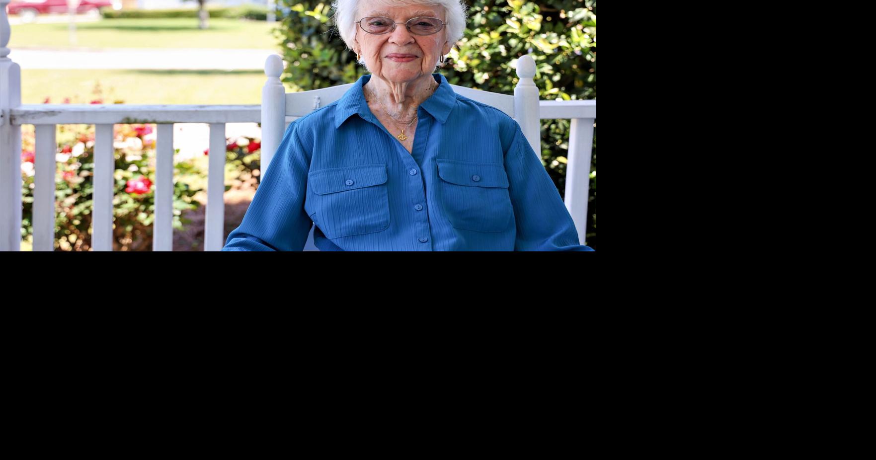 Eshleman receives Barwick Award from CCC Board of Trustees | News ...