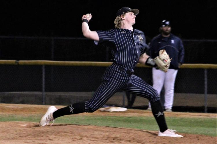 Cougars fall from race for second with 4-2 loss to Pirates | Sports ...