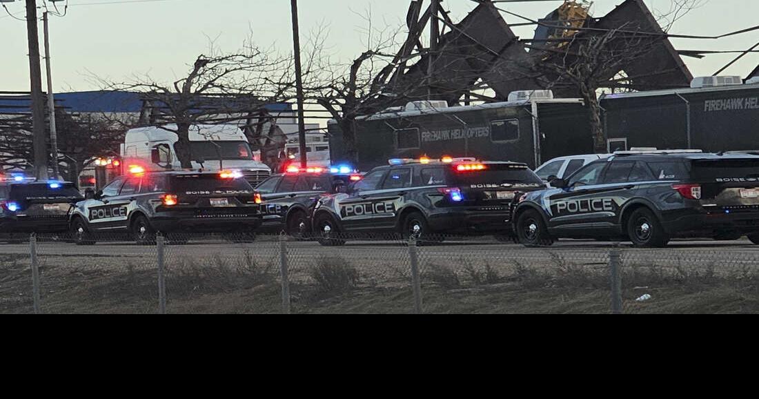 3 people killed and 9 injured in hangar collapse on grounds of Boise ...