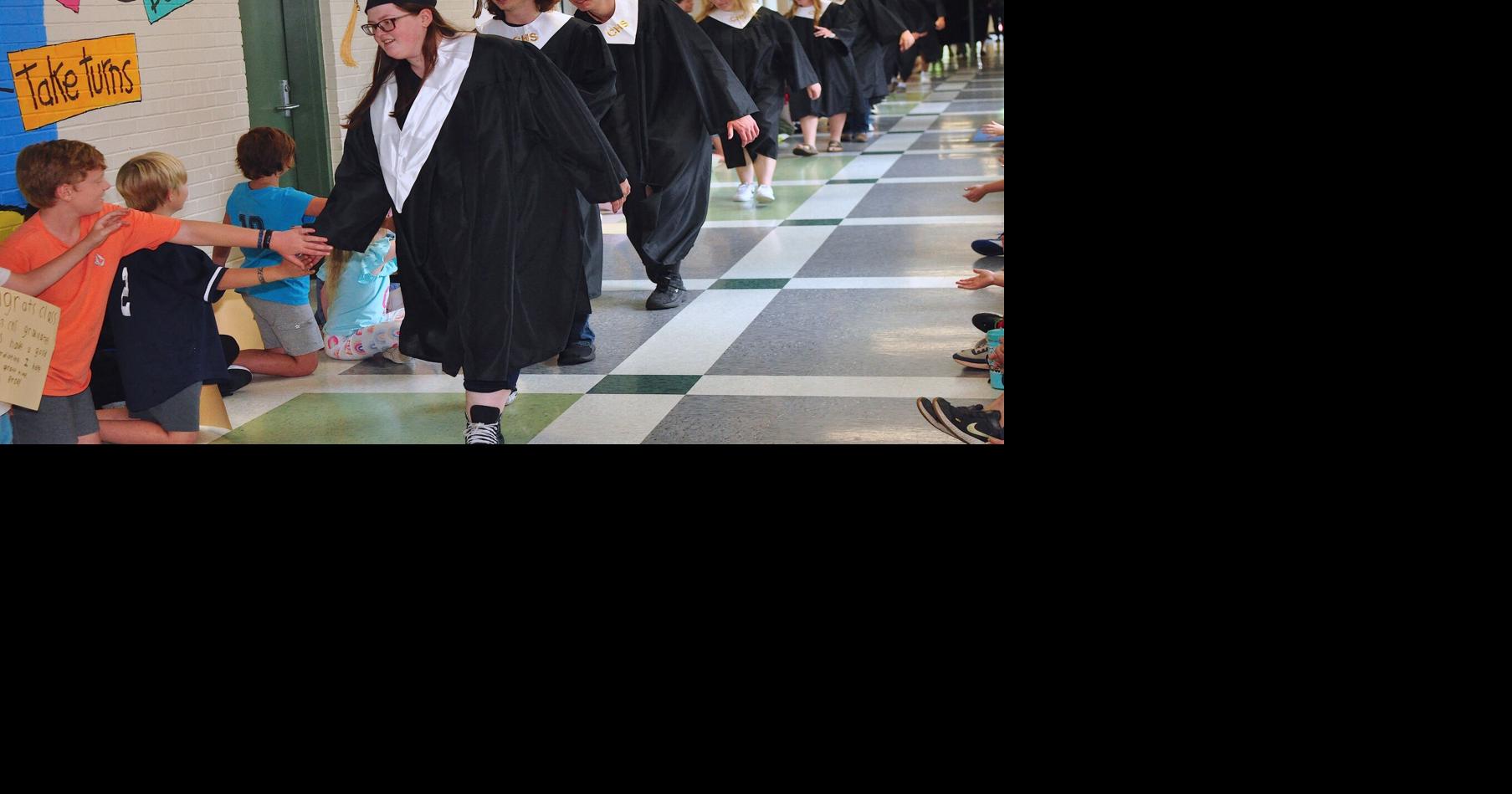 Croatan seniors visit schools to inspire younger students | News ...
