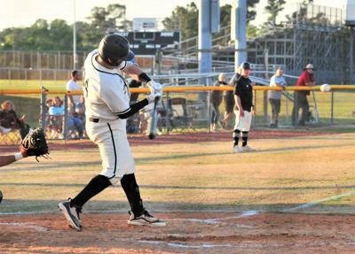 Croatan launches big offensive on Camp Lejeune with 40-2 runaway to ...
