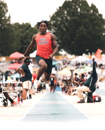 Jones wins second straight long jump state title | Sports ...