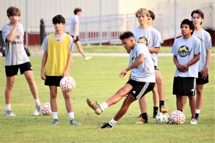 Expectations high as ever for Croatan boys soccer program | Sports ...