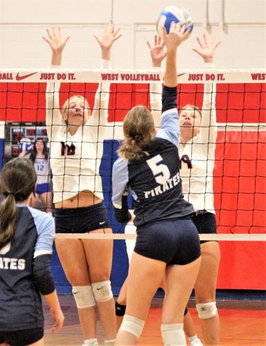 West volleyball takes four-set win over Swansboro, drops first set in ...