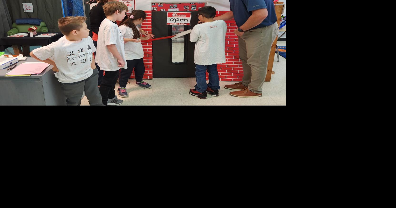 Bogue Sound Elementary classroom simulates restaurant experience | News ...