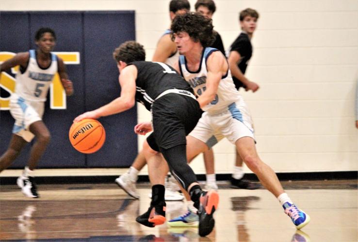 Mariners find support in 67-53 win over Croatan; Taylor, Walker step up ...