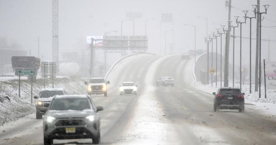 Snowy roads lead to hundreds of Virginia and North Carolina crashes as ...