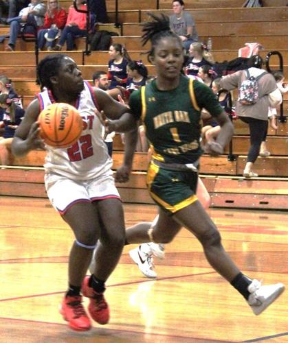 West girls rally to capture 46-41 win over White Oak, come back from 13 ...