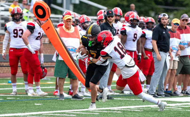 Former Croatan football standout Wallis helps lead Randolph-Macon to ...