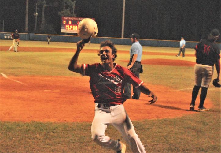 Patriots rally for eighth straight win, 10-9 over conference rival ...