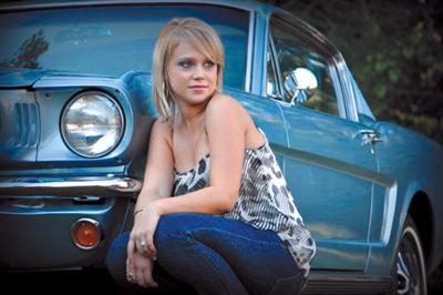 Emily Minor to headline Alive at Five | Music | carolinacoastonline.com