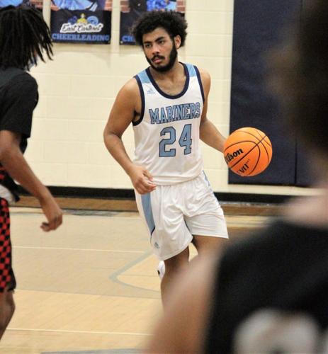 Mariners overcome early deficit to get past first round of 2A state ...