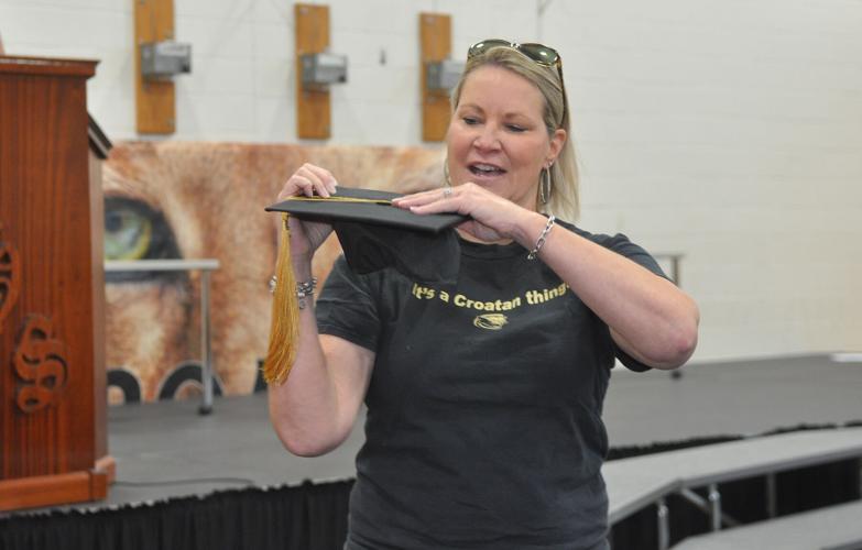 CHS seniors tour schools to inspire younger students to graduate | News ...