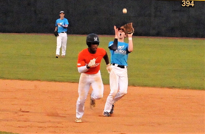 Marlin Blue holds off Orange 6-4, keeps string of close games alive ...