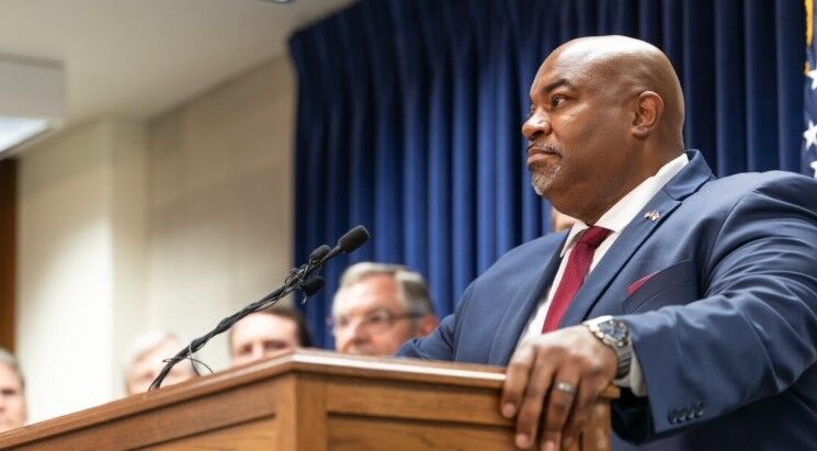 Robinson seeks to have CNN defamation lawsuit moved back to NC court ...