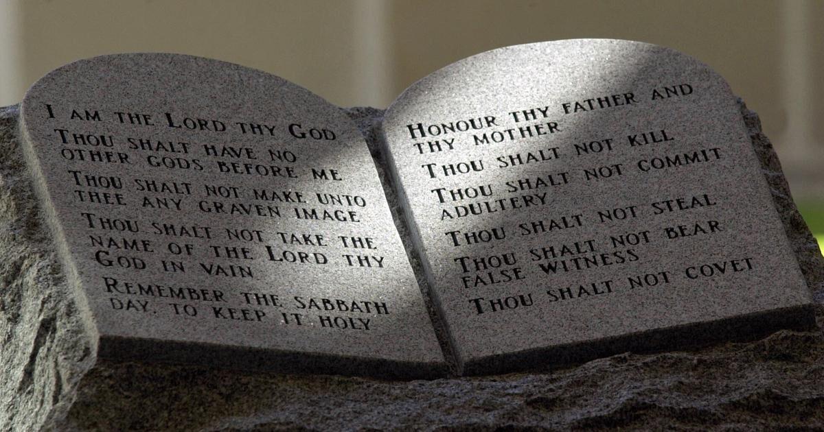 Louisiana becomes the first state to require that the Ten Commandments ...