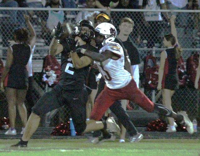 Second-half comeback gives New Bern 28-27 win over Havelock after ...