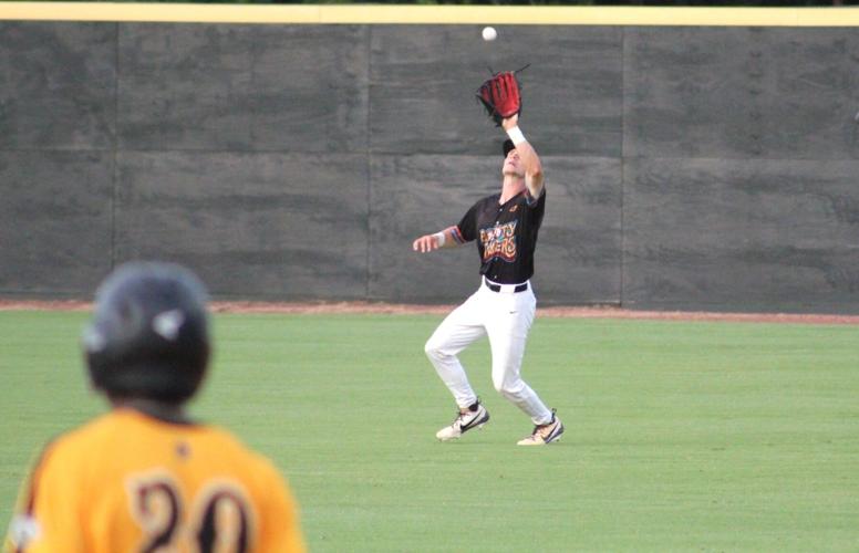 Marlins drop two in a row | Sports | carolinacoastonline.com