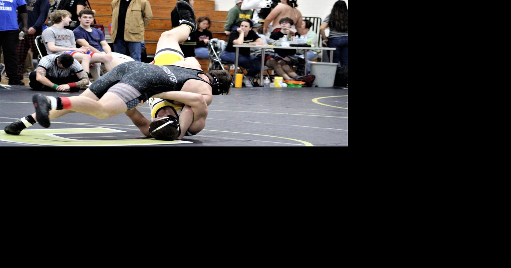 West grapplers win three, lose one in Dan Varner Patriot Duals; five ...