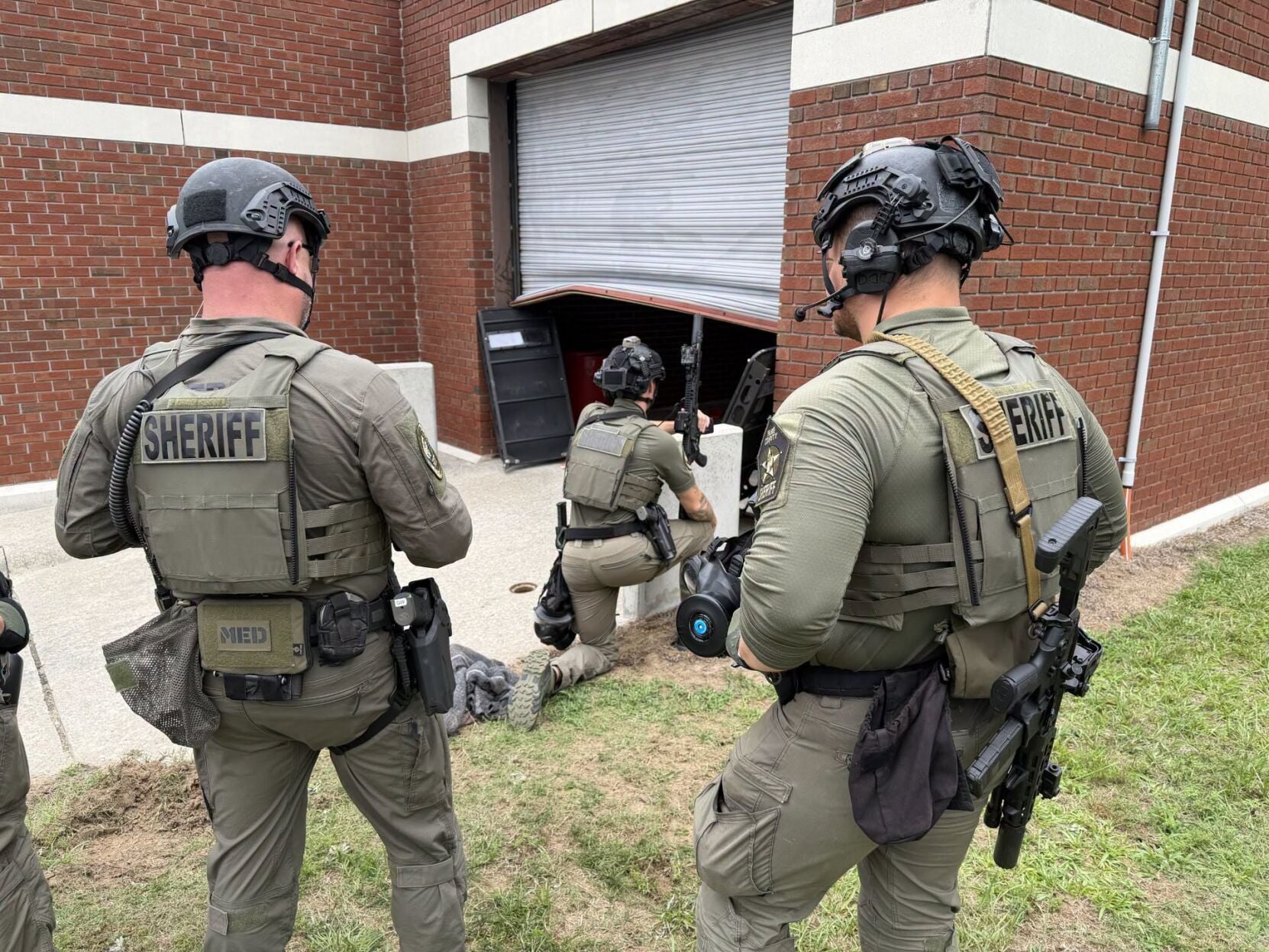 Authorities end a takeover at a North Carolina jail hours after inmates ...