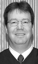 Incumbent judge faces challenger | | carolinacoastonline.com