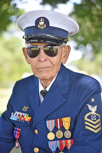 Ira Lewis, Harkers Island icon, dies at 101 | Hideros ...