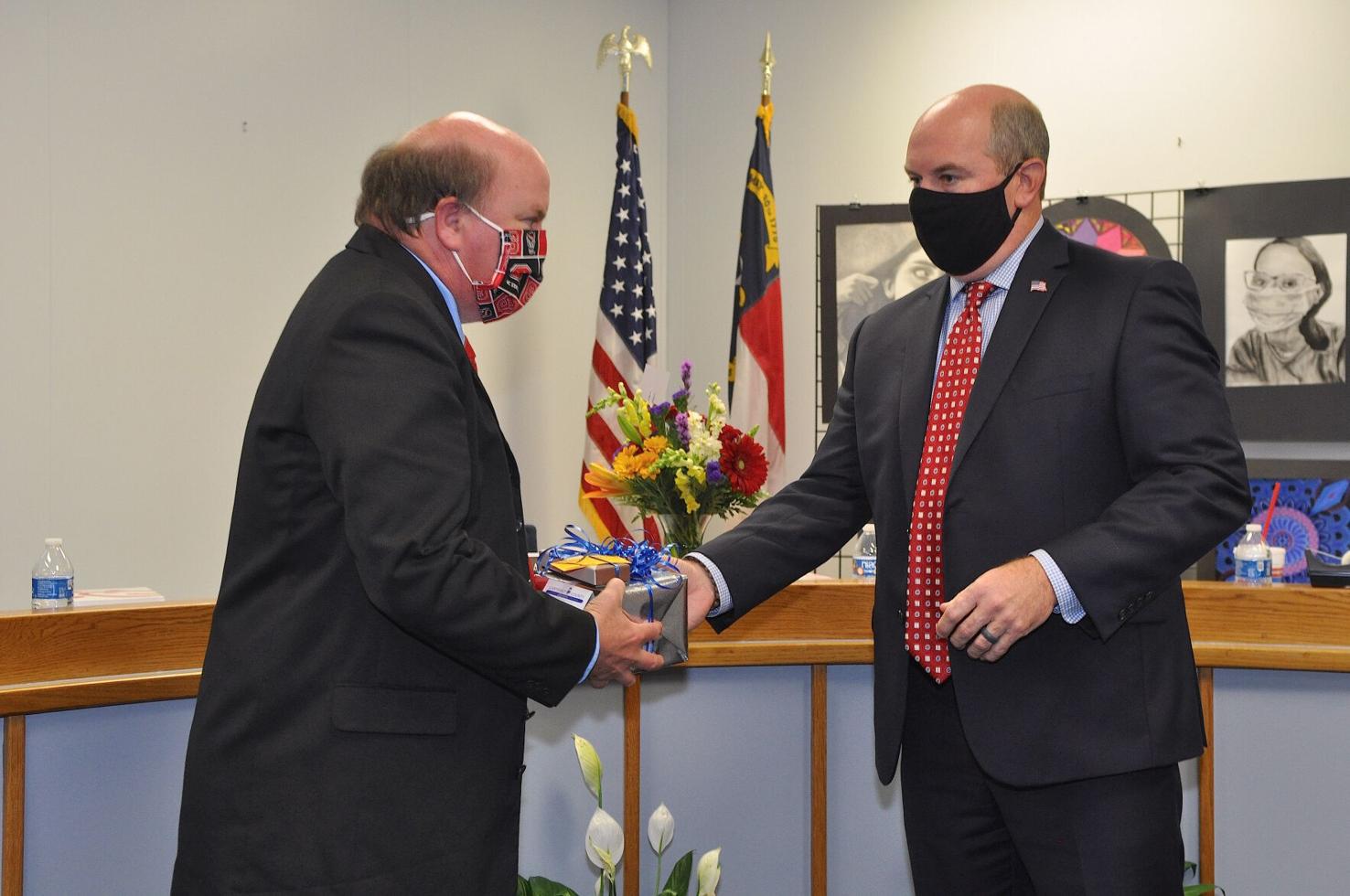 School board honors outgoing members | News | carolinacoastonline.com