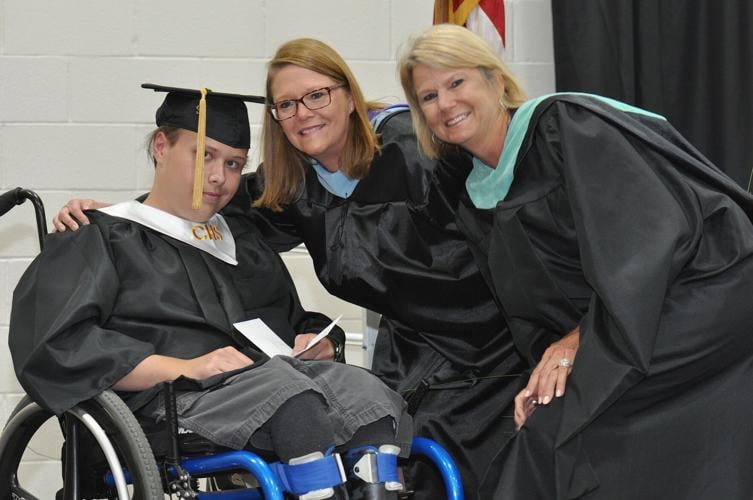 Croatan seniors overcome obstacles to graduate as Class of 2022 | News ...