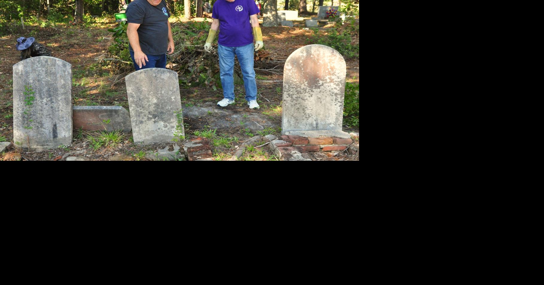 GALLERY: Students help clear 1700s Quaker cemetery at Tuttle’s Grove ...