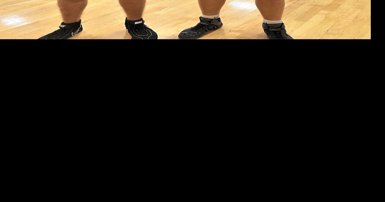 Croatan siblings are unique teammates during wrestling, football ...