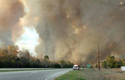 Wildfire burns nearly 10,000 acres in Onslow County | News ...