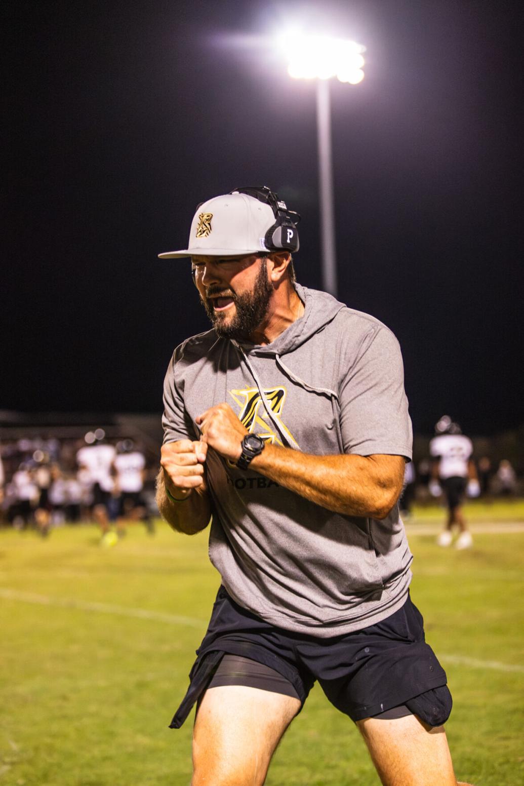 Croatan keeps historic start going in 14-7 slugfest with Havelock ...
