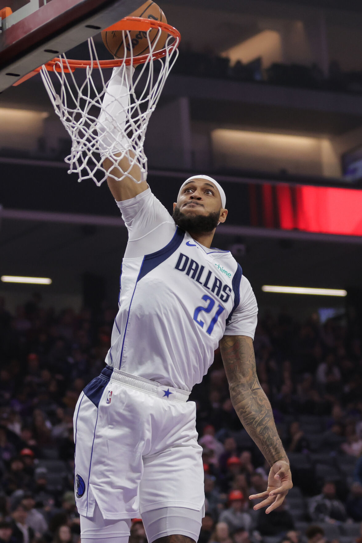 Westbrook passes Magic Johnson for 7th place in career assists as Kings ...