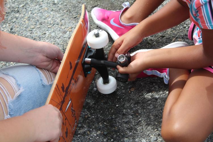 Flip Kick Skateboard Projects hangs 10 with CASA kids | Local News ...