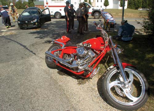 Motorcycle crash sends man to hospital (3 photos) | News | cecildaily.com
