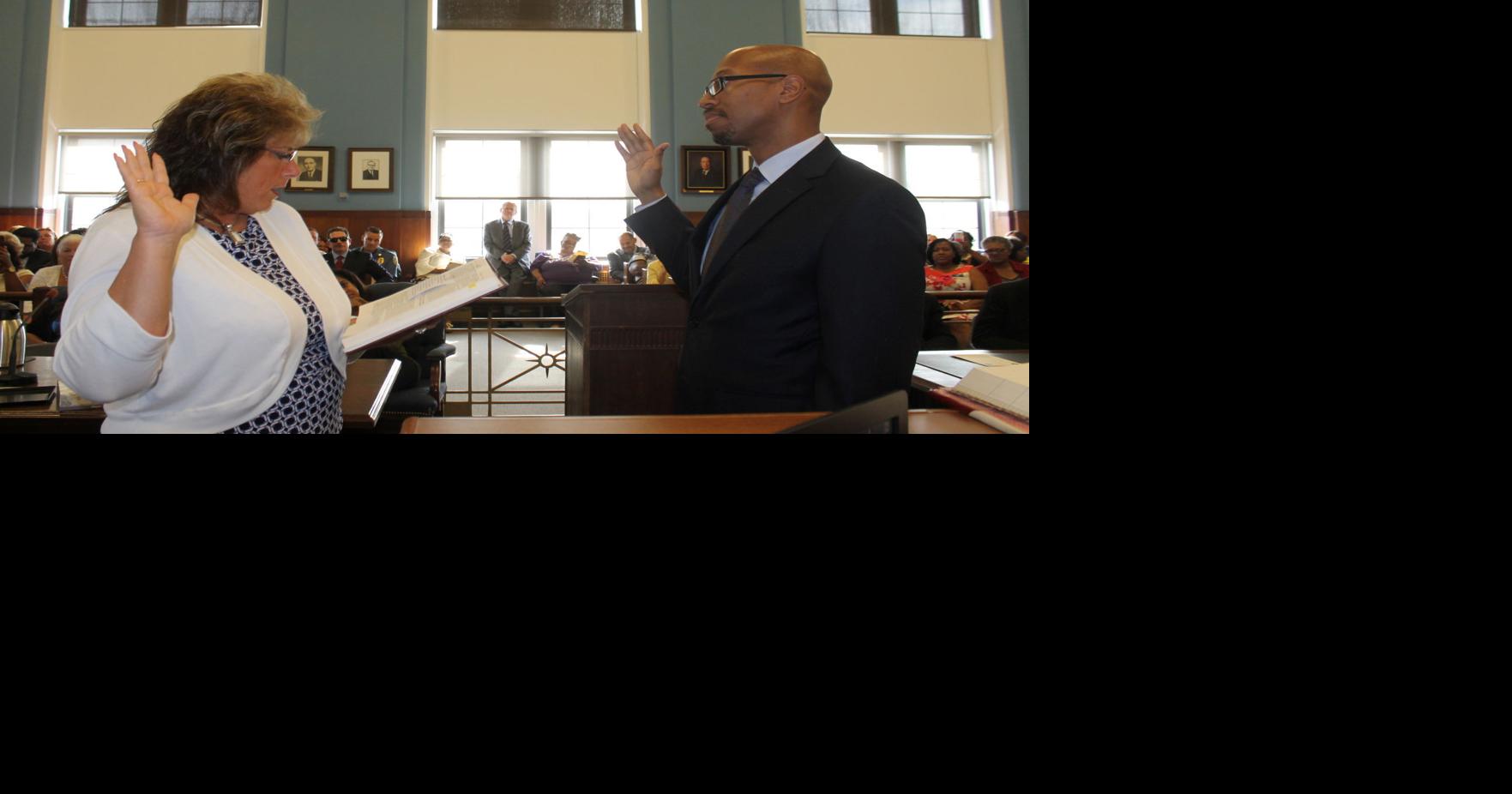 Davis takes Cecil County Circuit Court judge oath | Spotlight ...