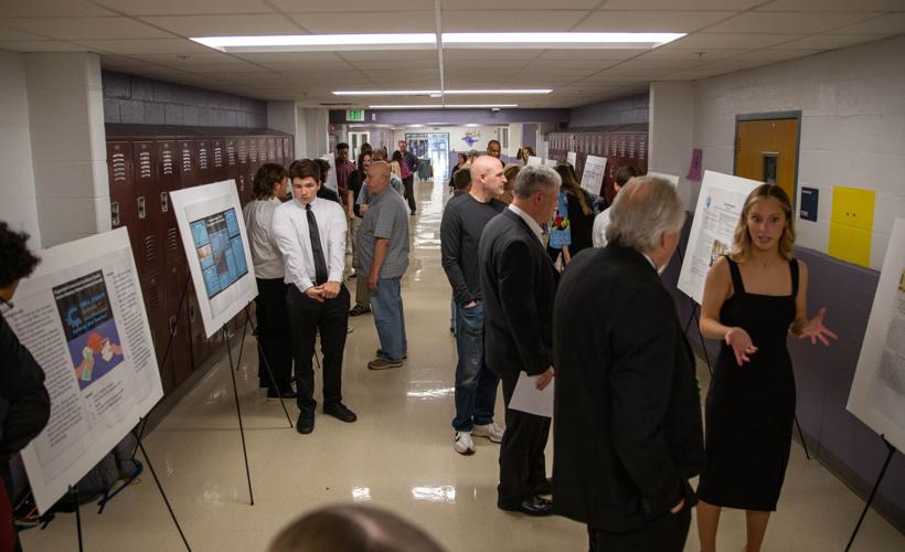 2023 Senior Capstone Gallery Walk showcases research projects from ...