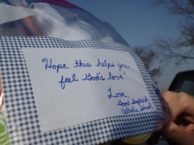 Good Shepherd students spread 'blessings' to those in need | Local News ...