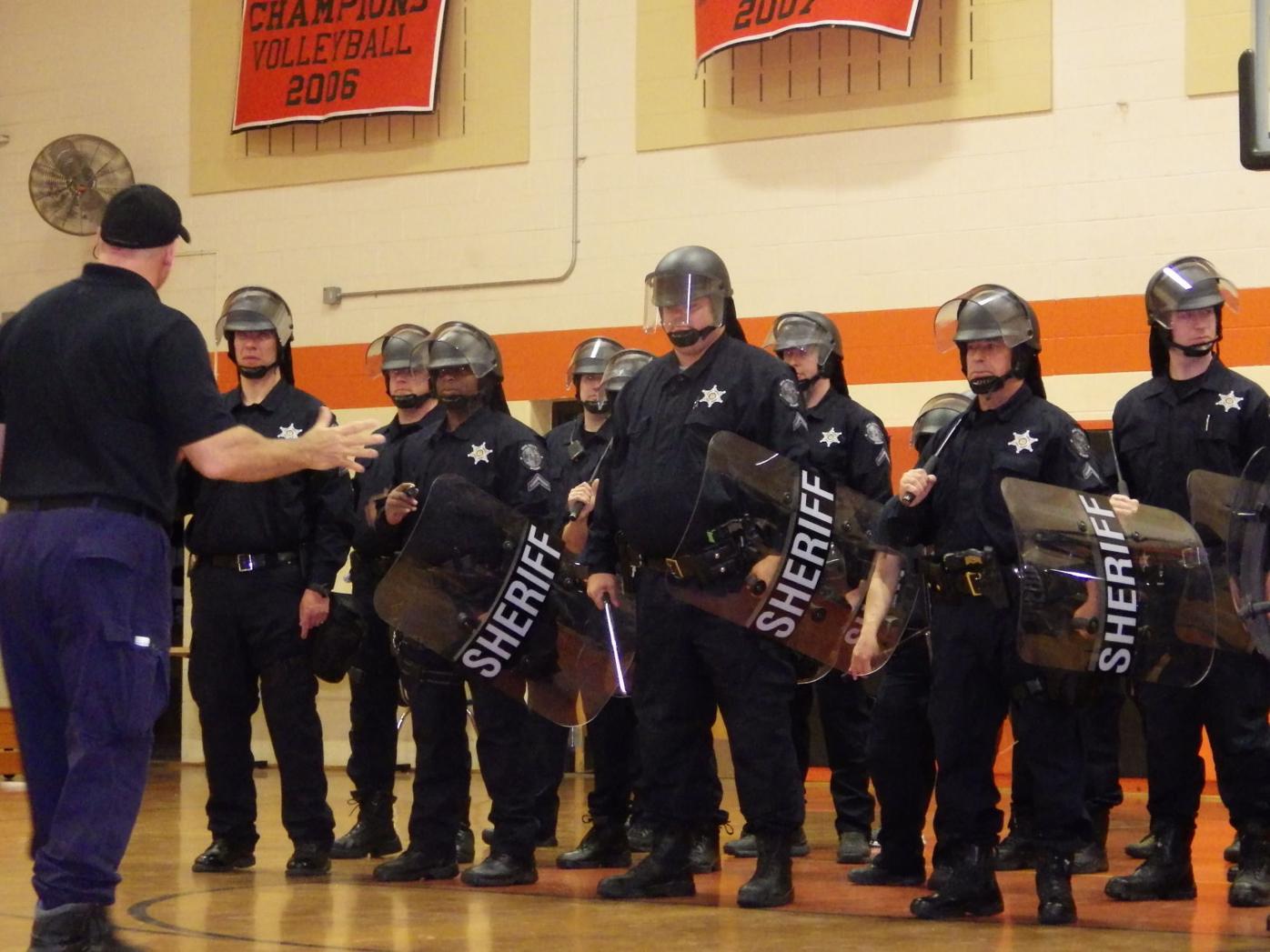 County law enforcement train for crowd control | Local News ...