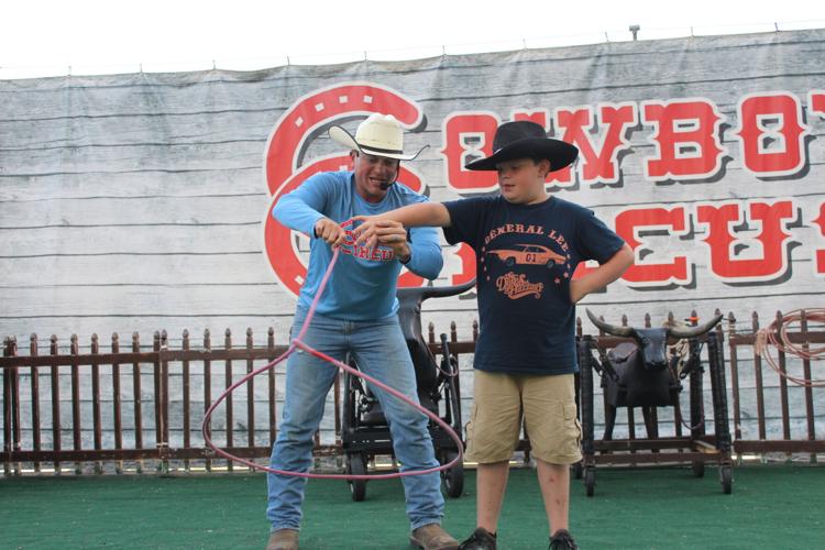 Danny Grant's Cowboy Circus gets crowds engaged at the fair ...
