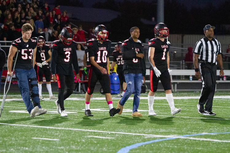 Russell rises to occasion in 20-13 victory over Eagles | Sports ...