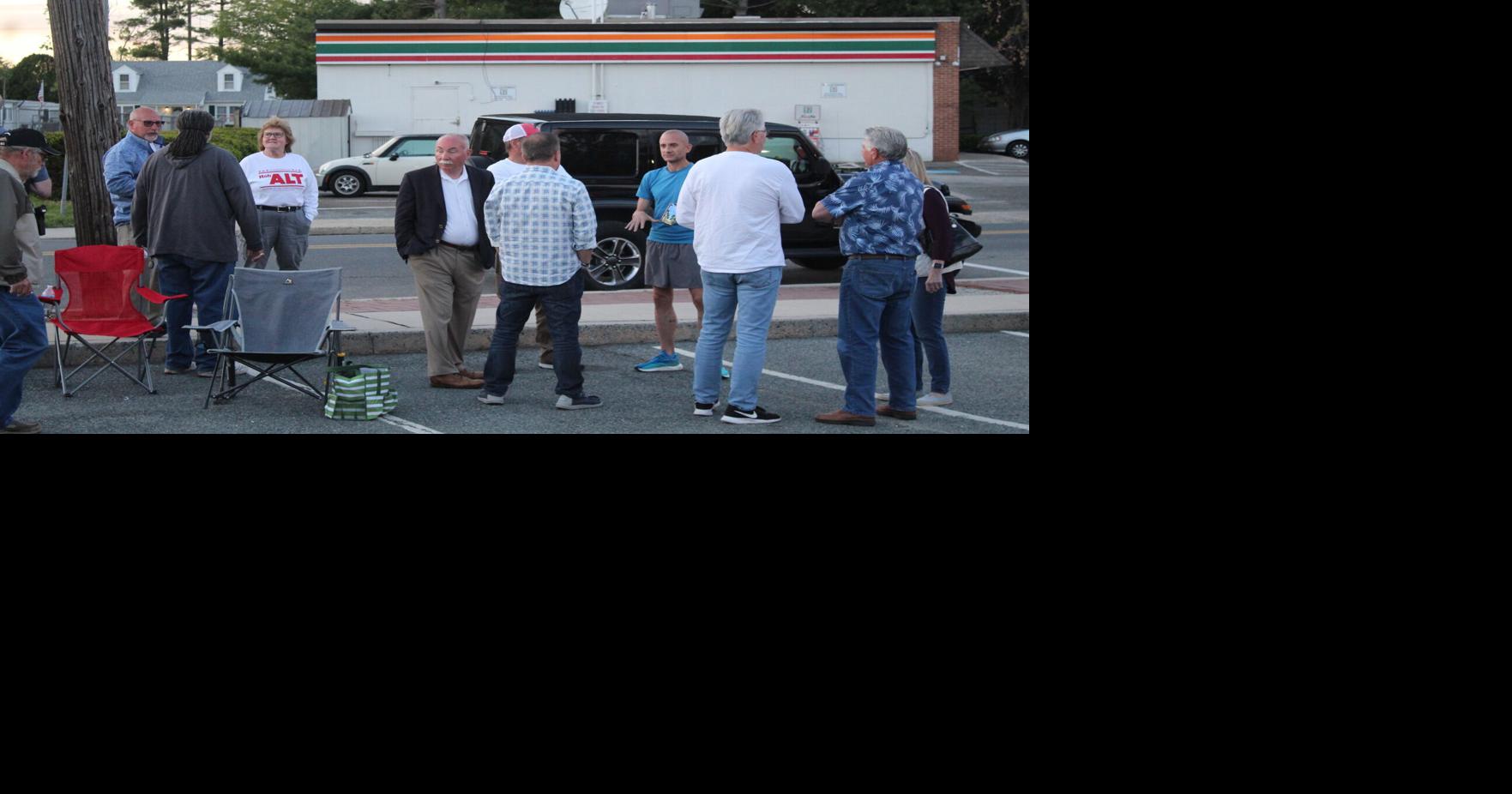 Alt wins reelection as Elkton mayor; Commissioners Massimiano and ...