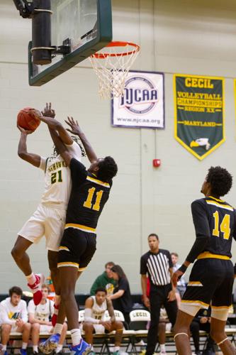 Carrington's game-winner highlights Seahawks' 1-1 weekend at Cecil ...