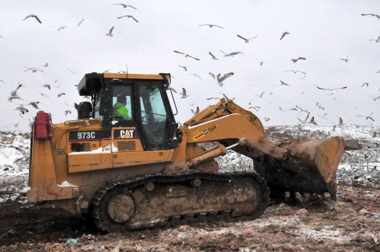 On the job: Landfill equipment operator | Business | cecildaily.com