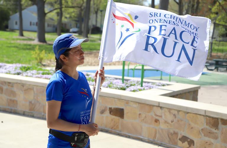 International peace run passes through Rising Sun | News | cecildaily.com