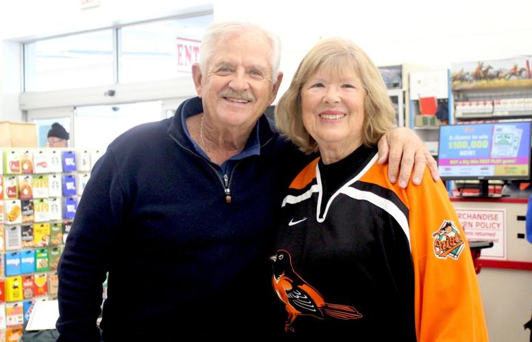 Rick Dempsey, O's 1983 World Series MVP, greets fans in Cecil County ...